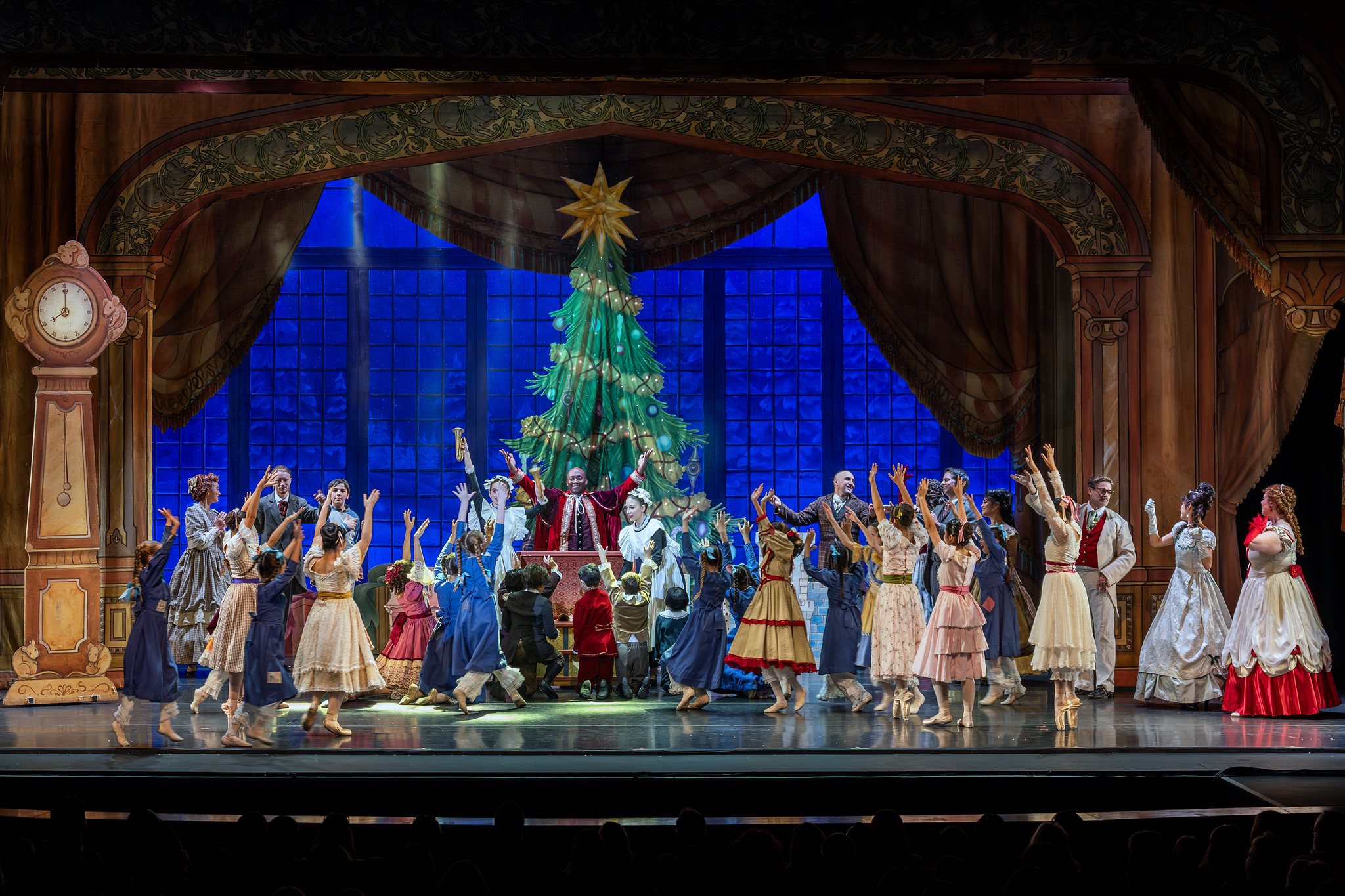 The Riverside Scene - The Nutcracker at Fox Theatre